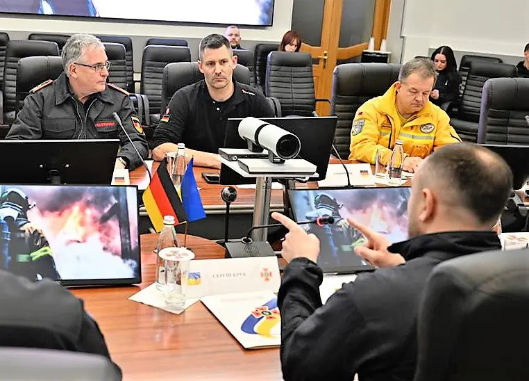 DFV und @fire zu Besuch in Kiew - Behörden Spiegel