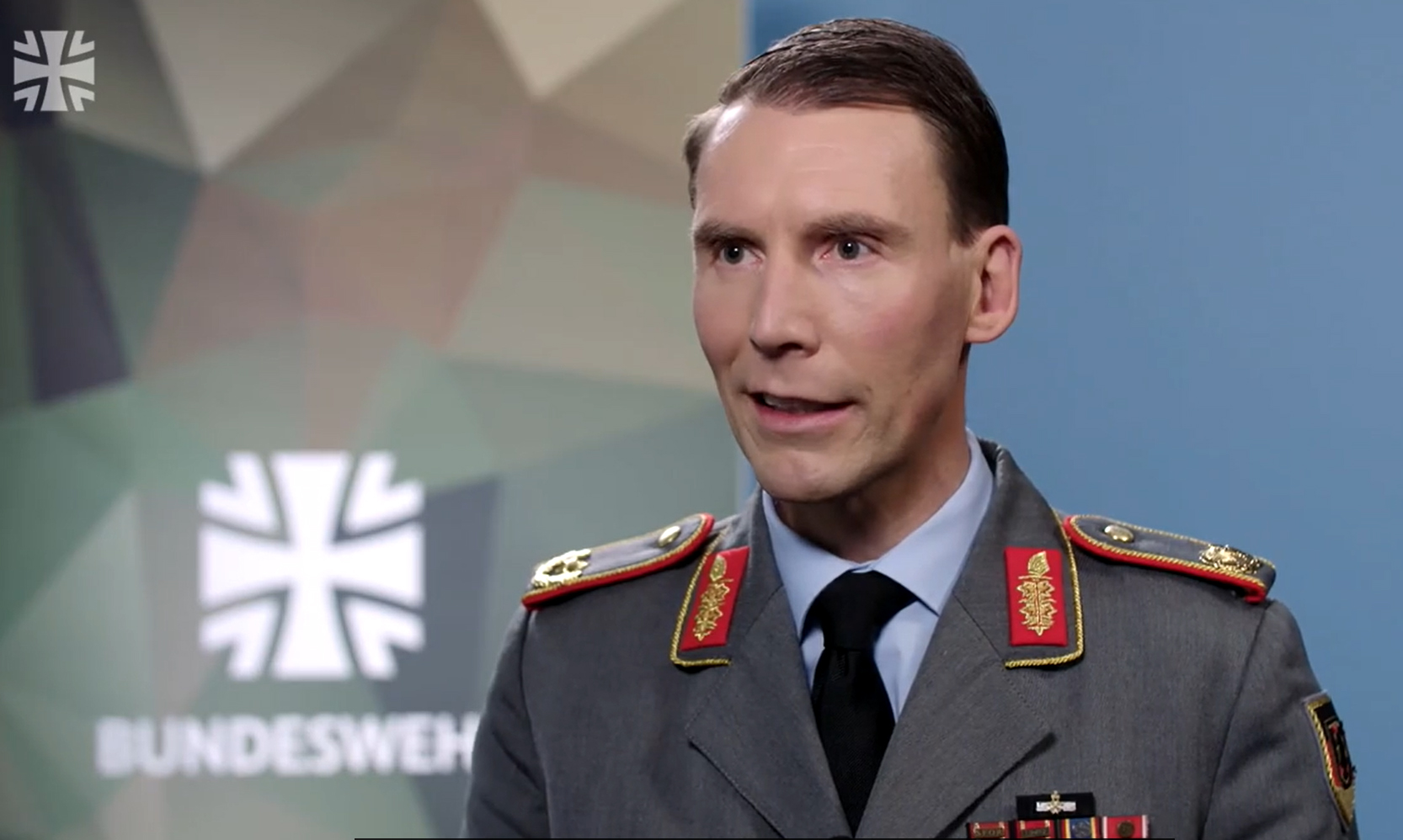 Brigadegeneral Freuding leitet neuen BMVg-Stab - Behörden Spiegel