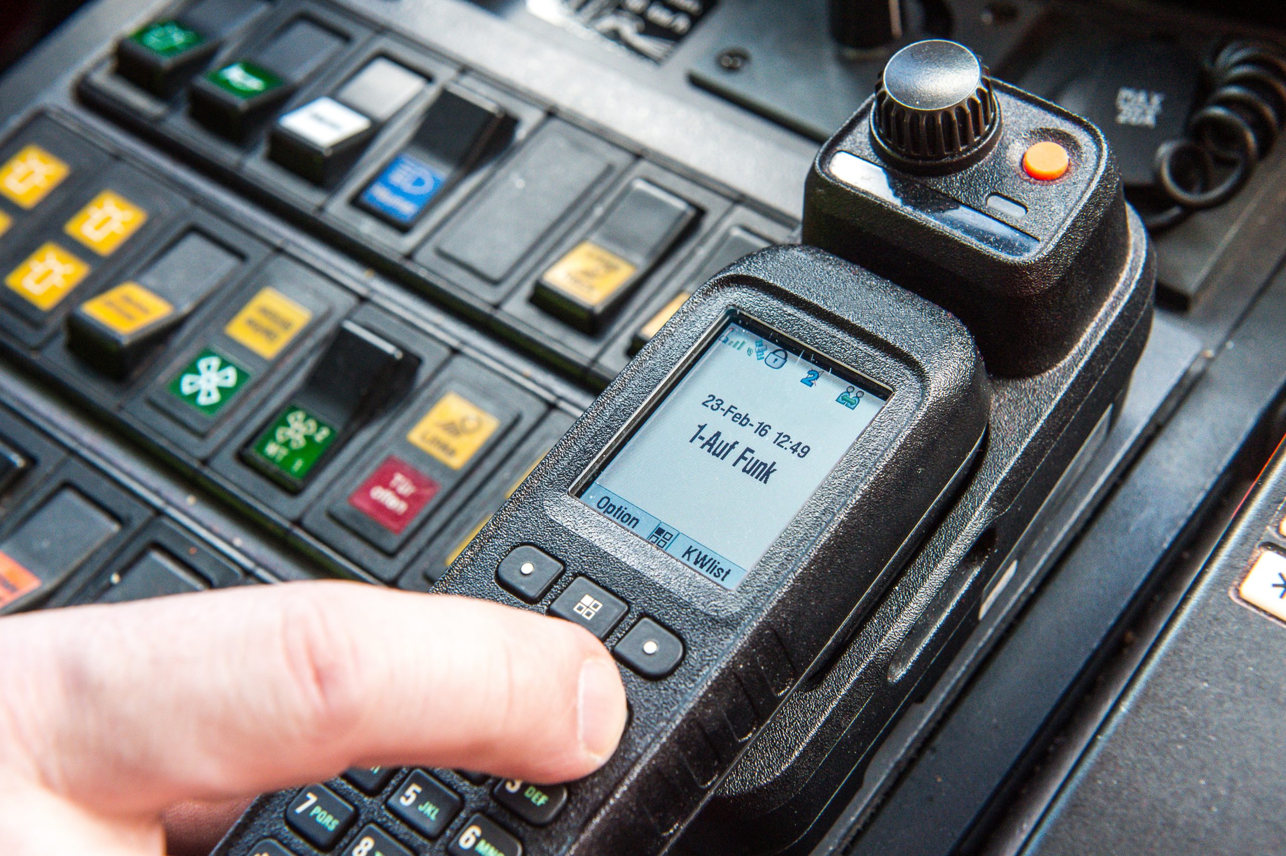 5.000. Basisstation für den BOS-Digitalfunk - Behörden Spiegel