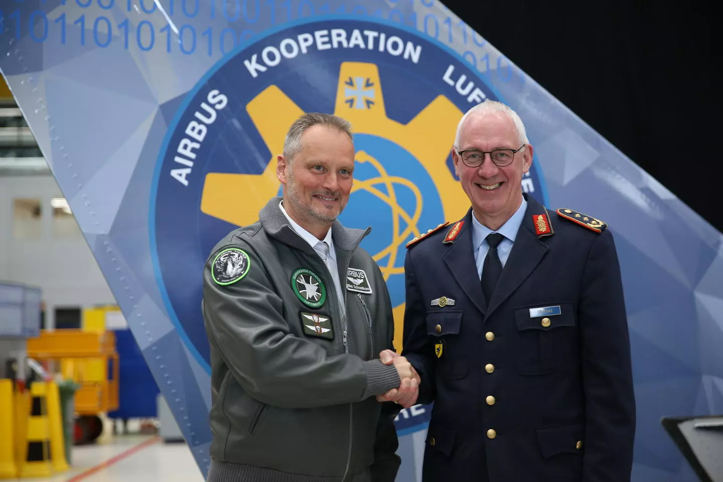 Airbus und die deutsche Luftwaffe feiern 20 Jahre Zusammenarbeit