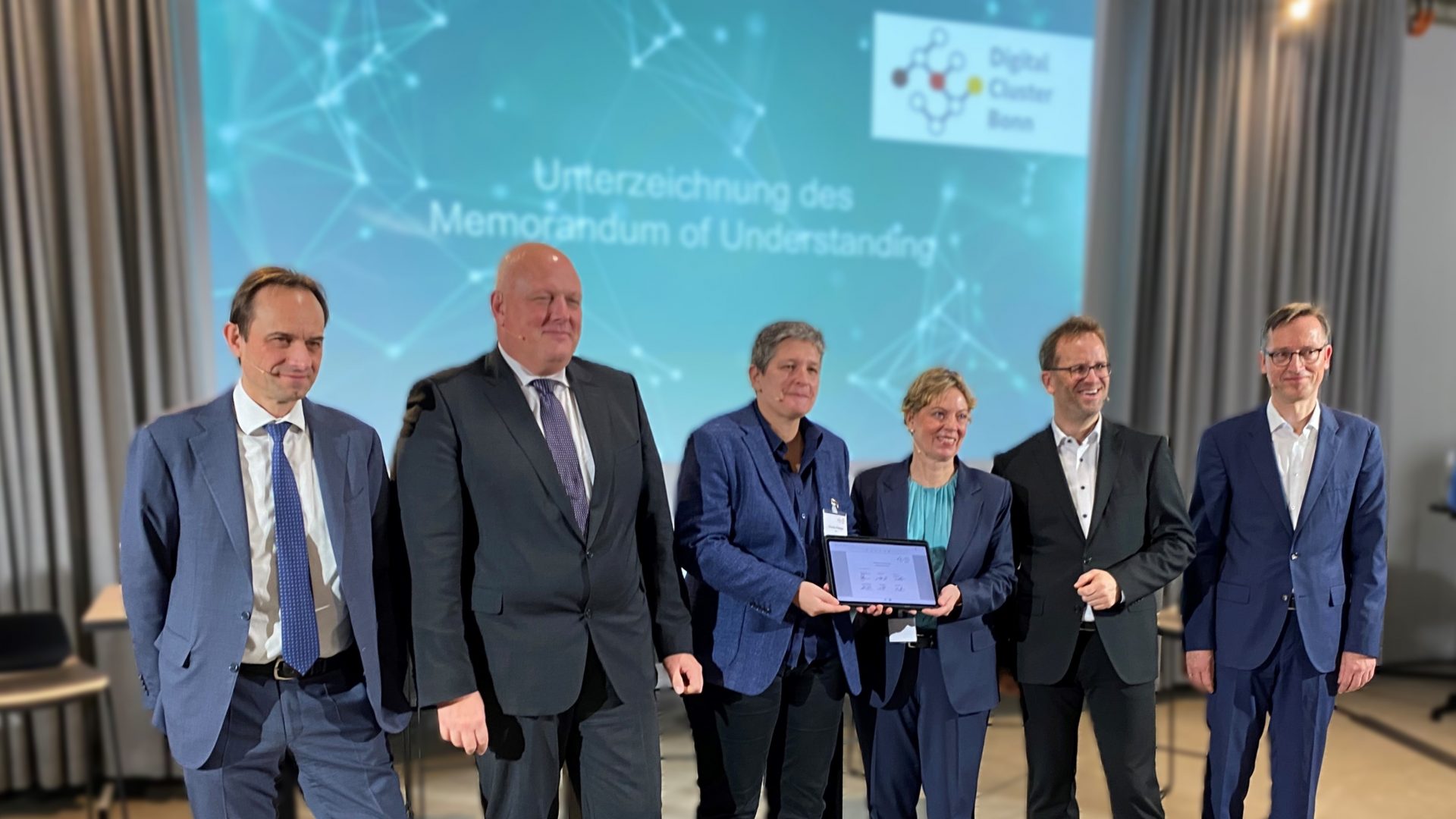 Sechs Bundesbehörden gründen „Digital Cluster Bonn“ - Behörden Spiegel